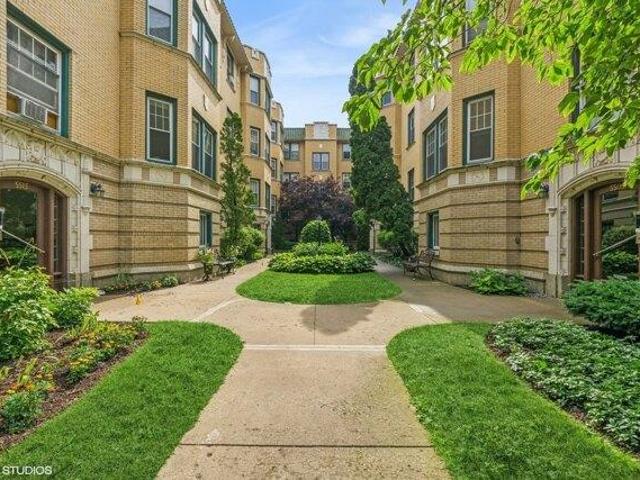 1 bedroom, Chicago IL 60640 93505190