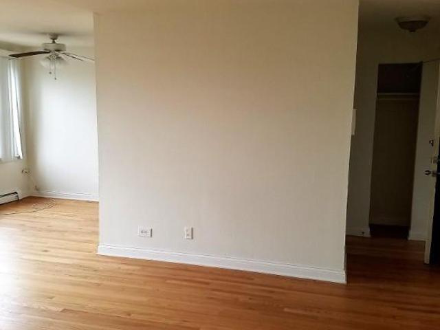 1 bedroom, Chicago IL 60657 58527223