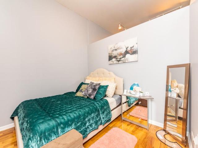1 bedroom, Chicago IL 60608 70415916