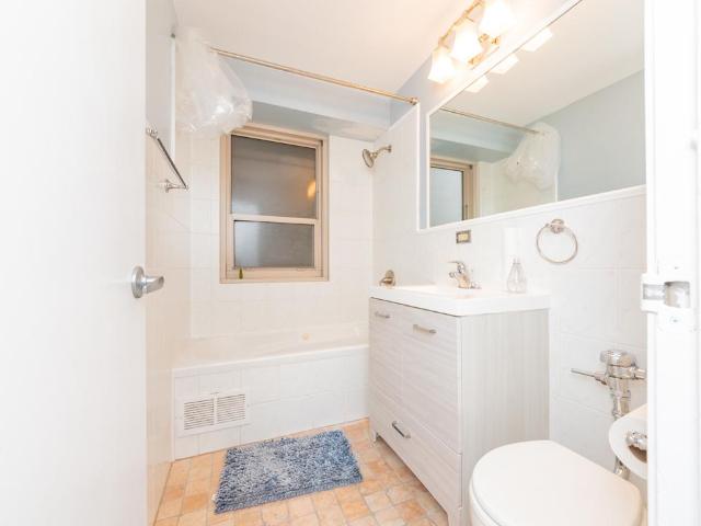 1 bedroom, Chicago IL 60613 60312848
