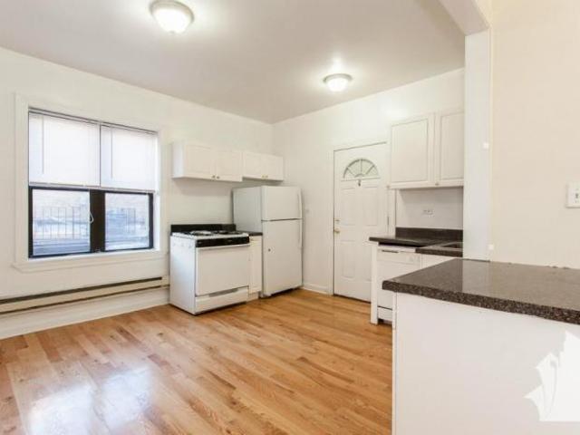 1 bedroom, Chicago IL 60613 LS30131379