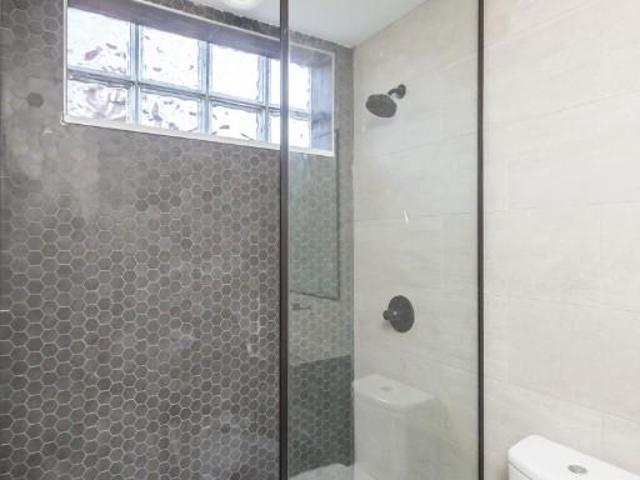1 bedroom, Chicago IL 60613 LS30131387