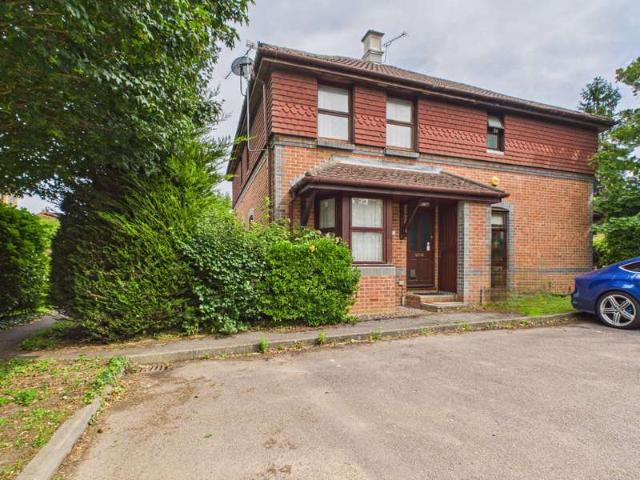 1 Bedroom Cluster House
