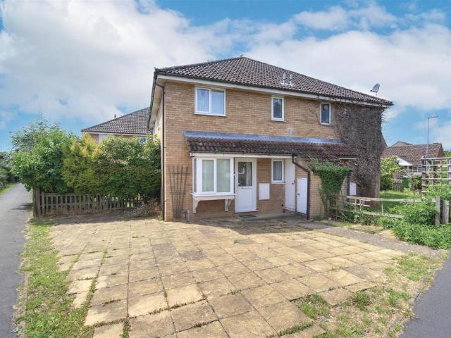 1 bedroom cluster house to rent