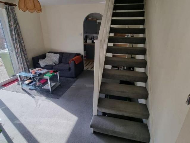 1 bedroom cluster house to rent
