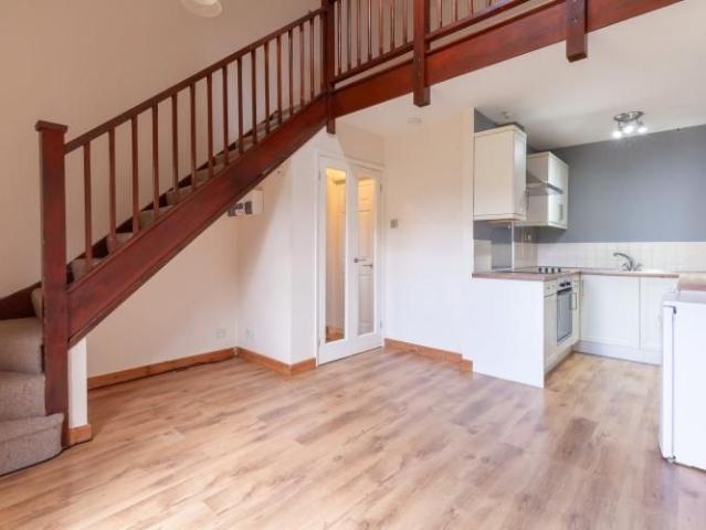 1 bedroom cluster house to rent