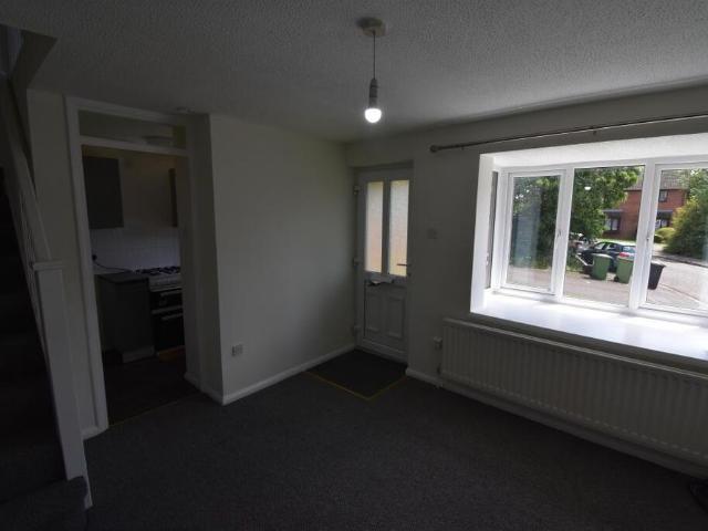 1 bedroom cluster house to rent