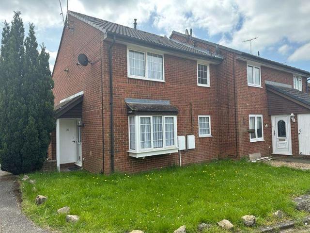 1 bedroom cluster house to rent