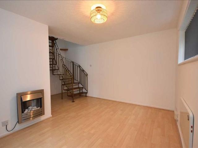 1 bedroom cluster house to rent