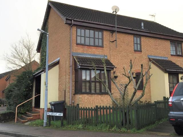1 bedroom cluster house to rent