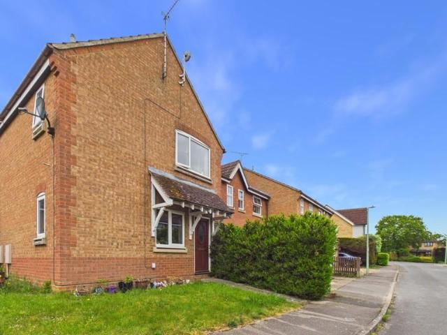 1 bedroom cluster house for sale