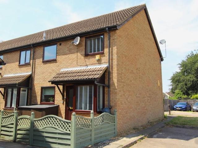 1 bedroom cluster house for sale