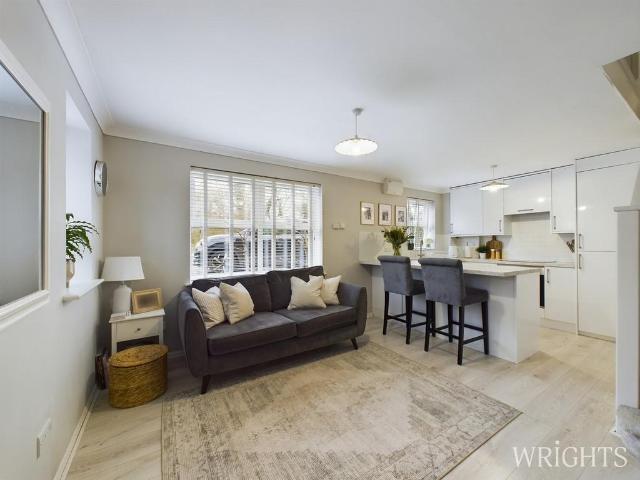1 bedroom cluster house for sale