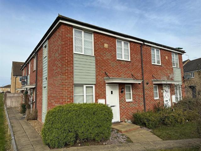 1 bedroom cluster house for sale