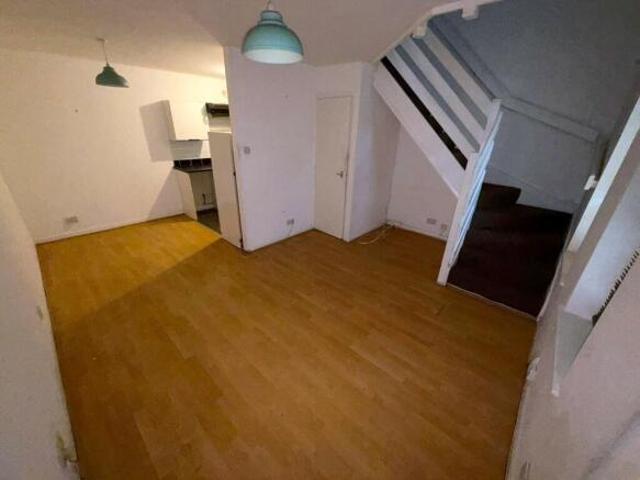1 bedroom cluster house for rent in Shingle Close, Luton, LU3