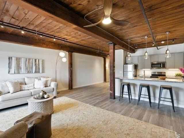 1 bedroom, Clinton MA 01510 102343961