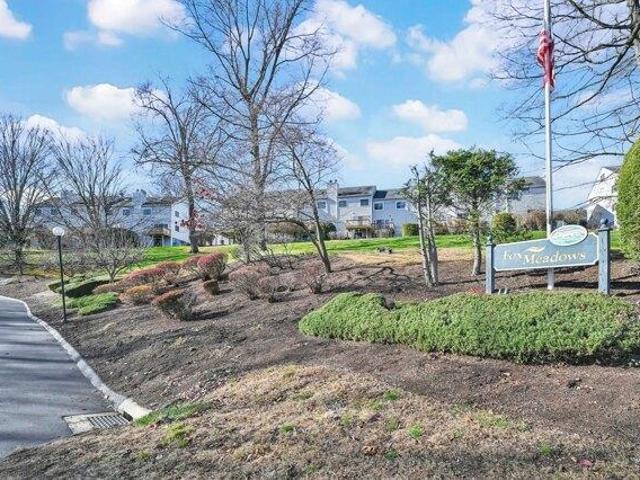 1 bedroom, Cromwell CT 06416 102063241