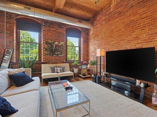 1 bedroom, Amesbury MA 01913 104567618