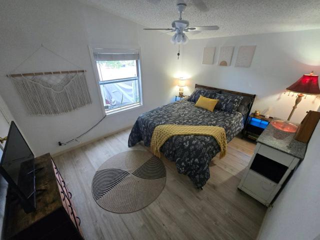 1 Bedroom and Bathroom for Rent