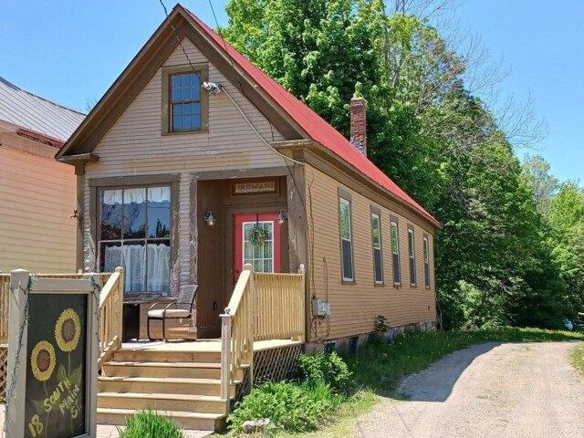 1 bedroom, Andover ME 04216 104539065