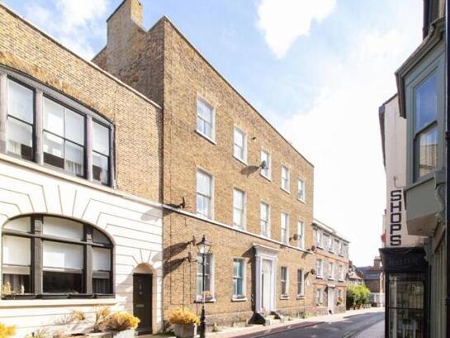 1 Bedroom Apartment Margate Kent 100824888