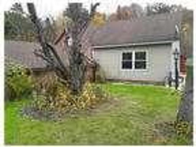 1 Bedroom apartment near Pontoosuc lake