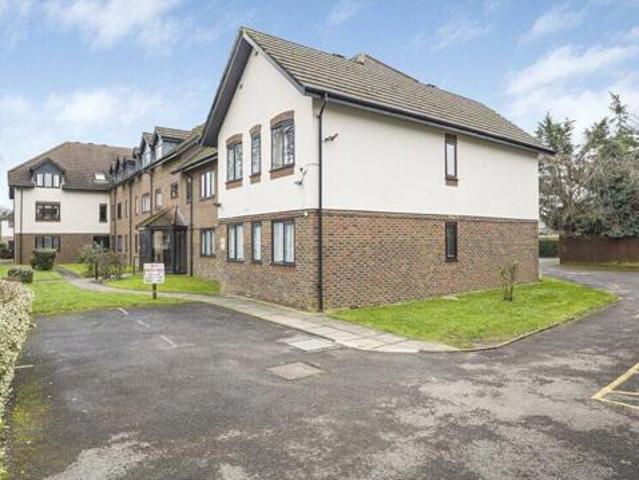 1 Bedroom Apartment Orpington Greater London LS100953570