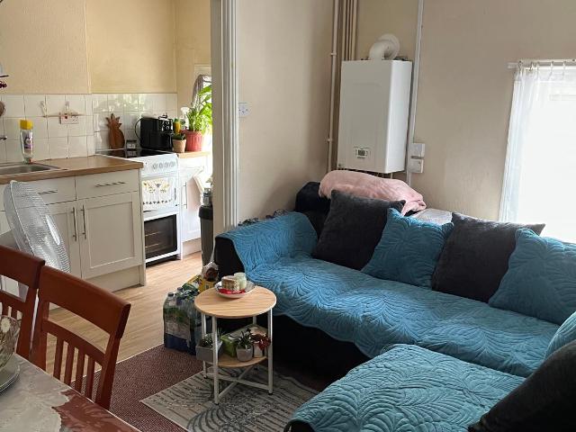 1 bedroom apartment available from 1st of July