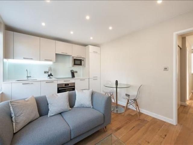 1 Bedroom Apartment, Alleyn Court, Hyde Park, W2