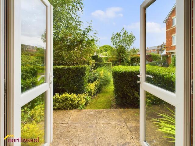1 Bedroom Apartment Banbury Oxfordshire LS100953743