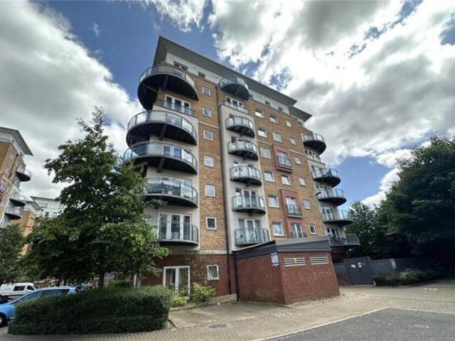 1 Bedroom Apartment Basingstoke Hampshire LS101059894