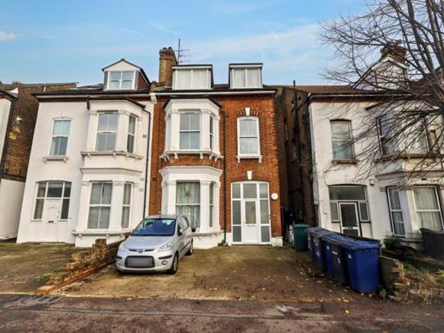 1 Bedroom Apartment Barnet Greater London 98204931