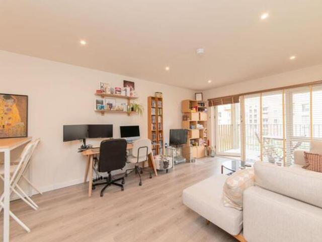 1 Bedroom Apartment Barnet Greater London LS100224210
