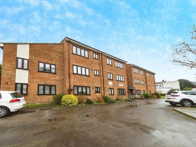 1 Bedroom Apartment Beckenham Greater London 87937455