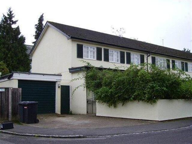 1 Bedroom Apartment Berkshire Berkshire LS100737001