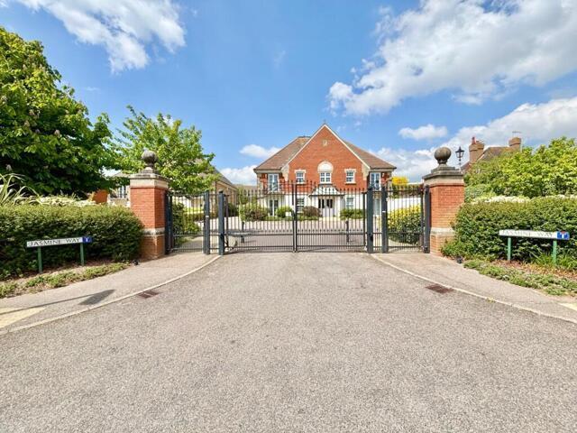 1 Bedroom Apartment Bexhill East Sussex 98648885