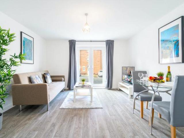 1 Bedroom Apartment Birmingham Birmingham LS66931997