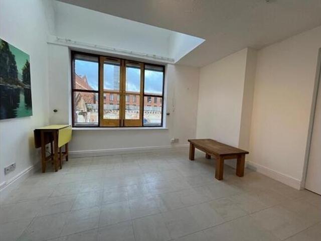 1 Bedroom Apartment Birmingham West Midlands 99895097
