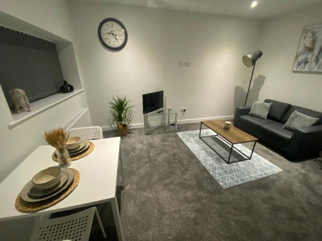 1 Bedroom Apartment Bolton Bolton 71270265
