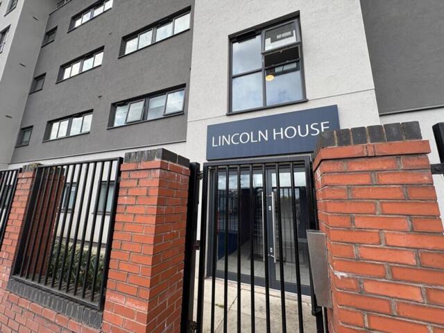 1 Bedroom Apartment Bolton Bolton LS101231620