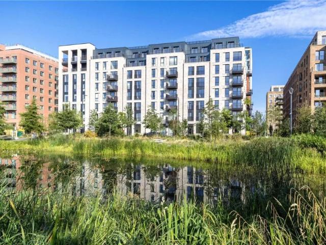 1 Bedroom Apartment Brent Cross London LS102596409