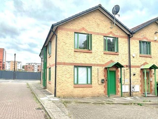 1 Bedroom Apartment Camberley Surrey 98718524