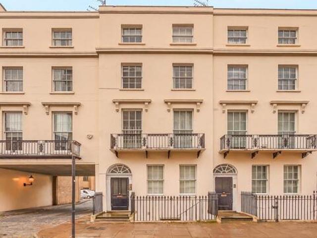 1 Bedroom Apartment Camden Great London 99895371