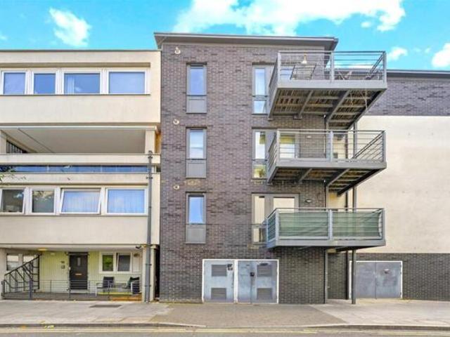 1 Bedroom Apartment Camden Greater London 98477277