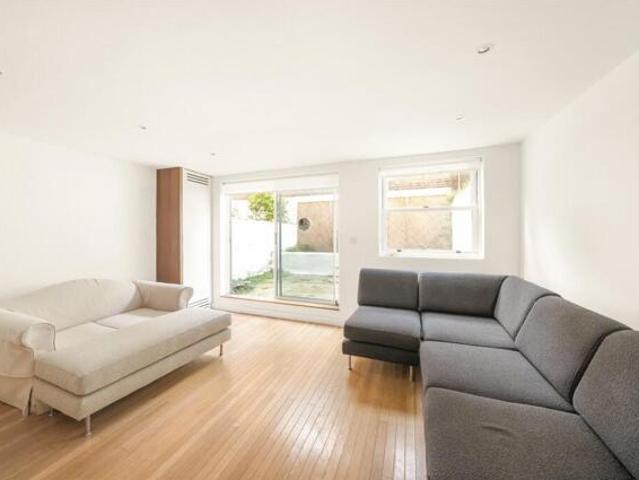1 Bedroom Apartment Camden Greater London LS99952328