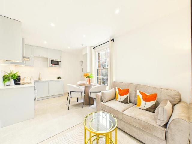 1 Bedroom Apartment Cheltenham Cheltenham LS101511444