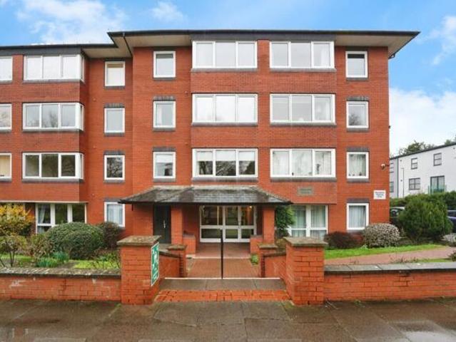 1 Bedroom Apartment Cheltenham Gloucestershire 100058184
