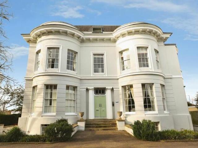 1 Bedroom Apartment Cheltenham Gloucestershire 100881529