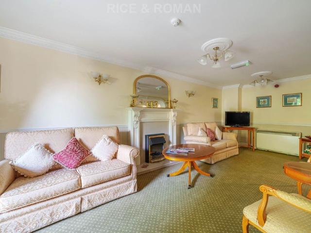 1 Bedroom Apartment, Connaught Court – Windsor