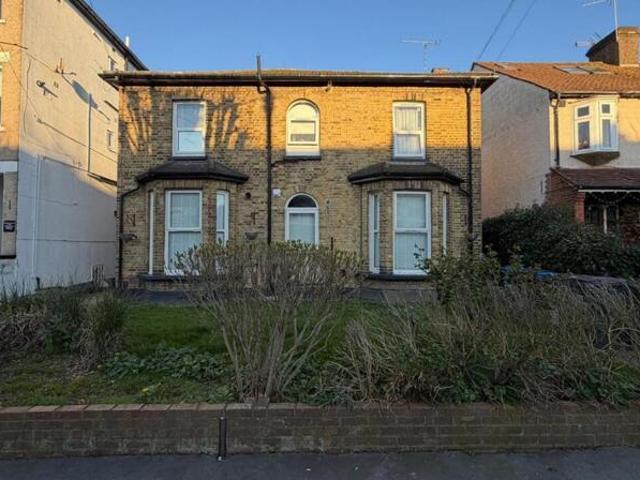 1 Bedroom Apartment Croydon Greater London LS100540562